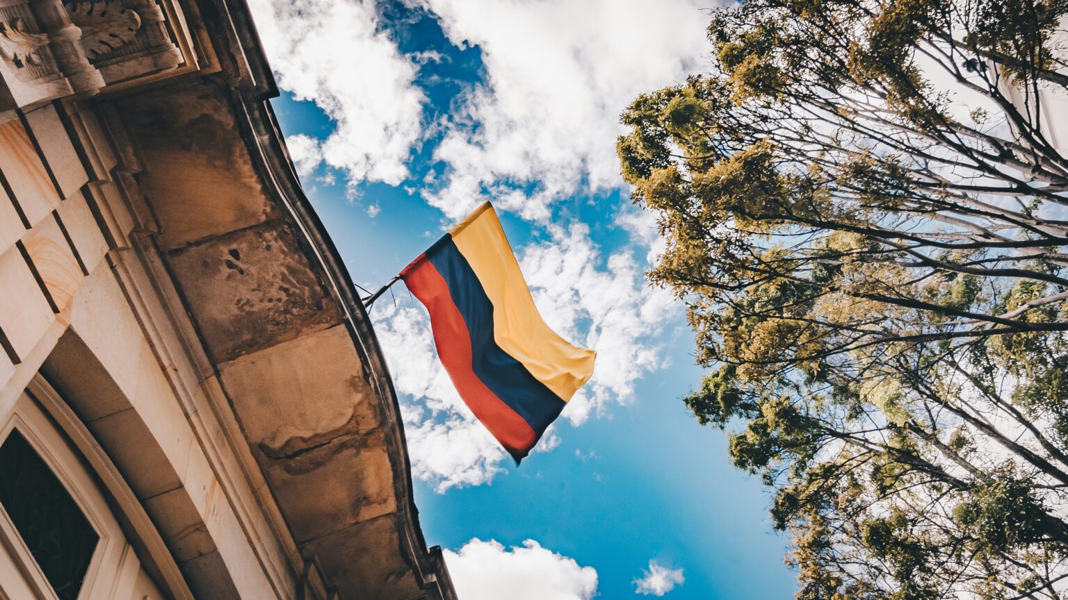 Dual Citizenship in Colombia: An Expats Guide - Globaloptimizer.com